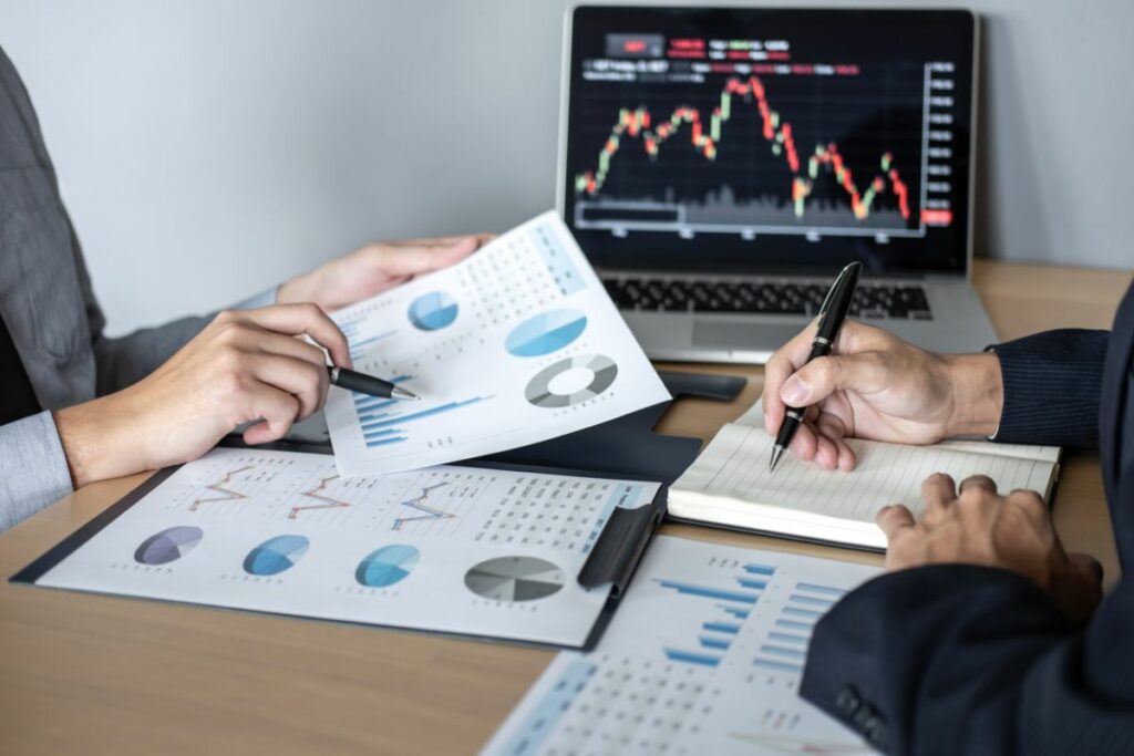 How To Invest Stock In Nike - Stock Maven
